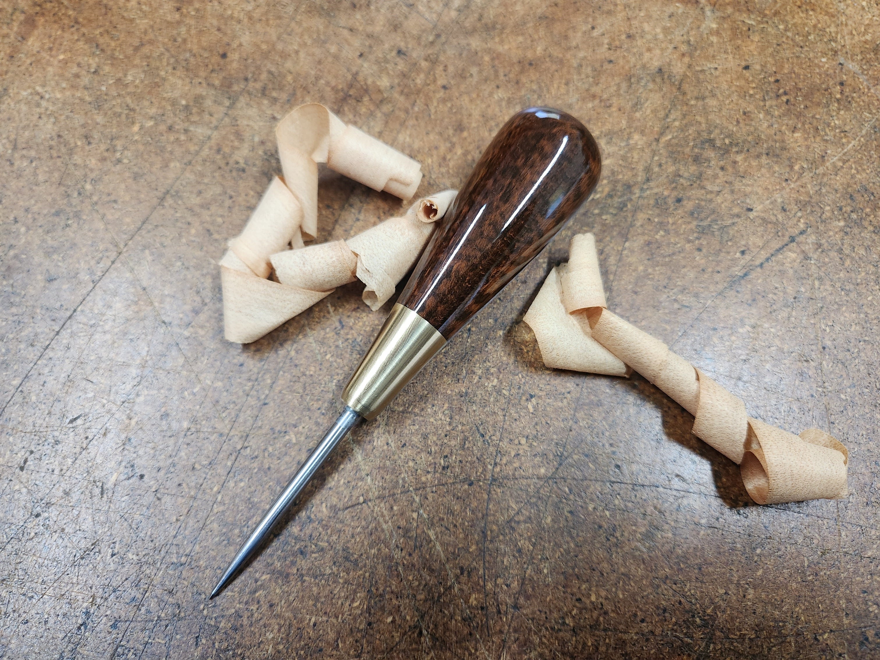 Specialty Pocket Scratch Awl - Harold & Saxon - Snakewood – HNT Gordon ...